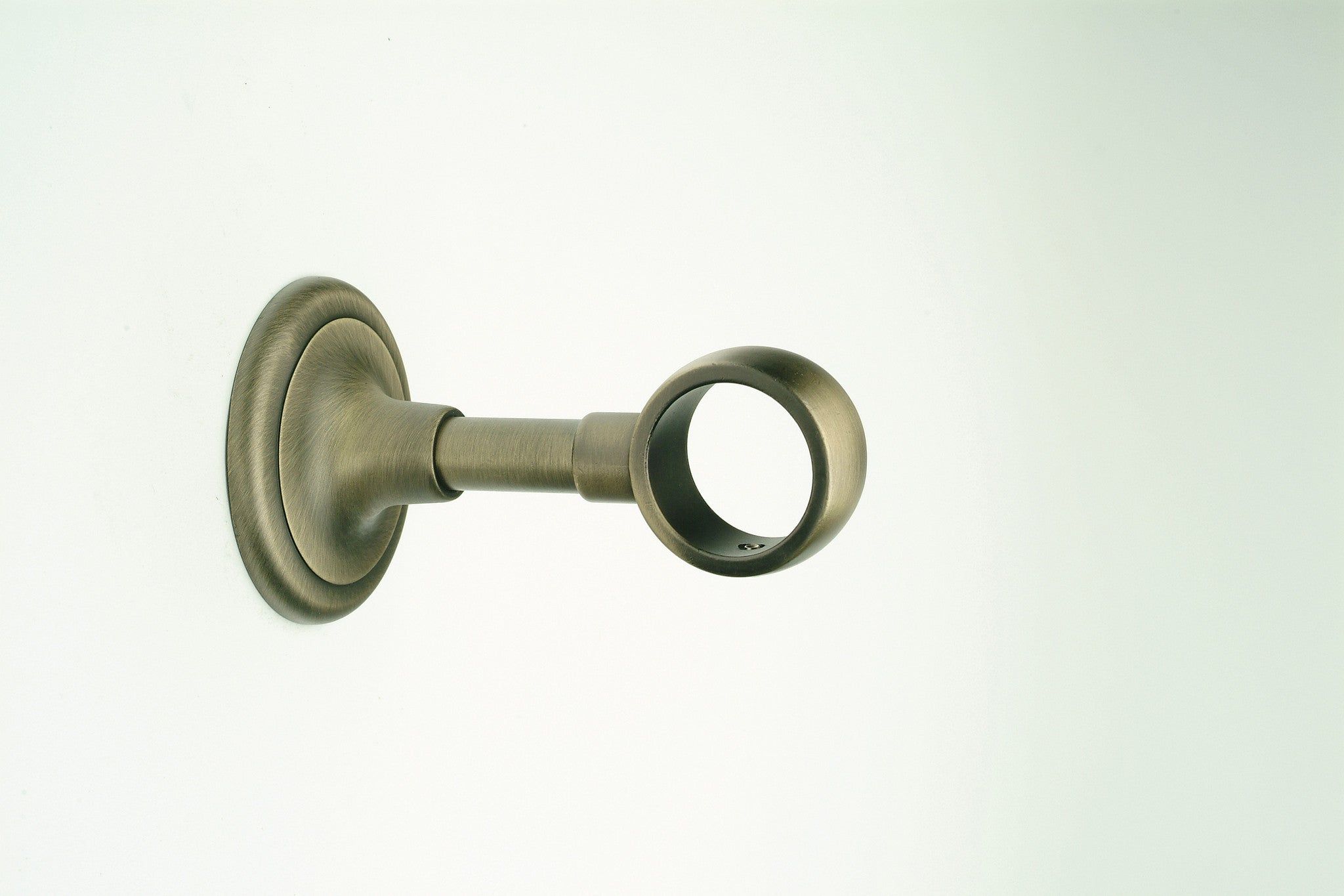 UCB – Trax Drapery Hardware